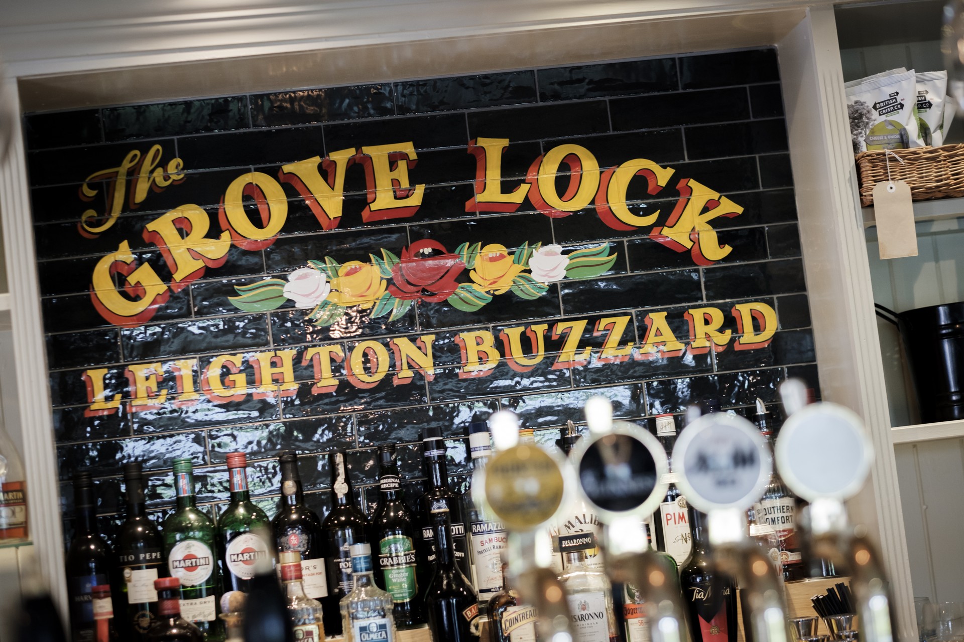 The Grove Lock - Fuller's Pub and Restaurant in Leighton Buzzard